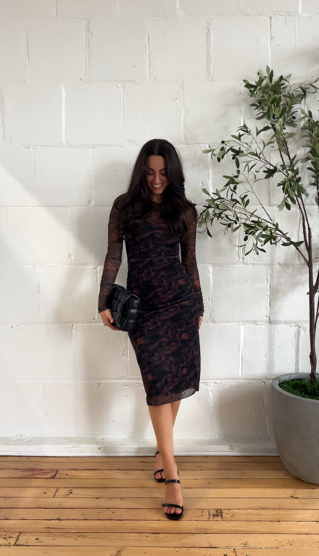contessa midi dress – somewear in between